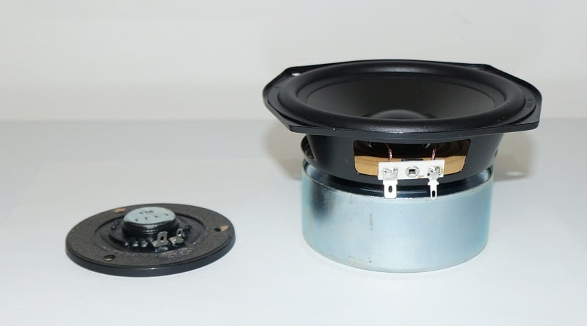 Polk T15 Bookshelf Speaker Review | Audioholics