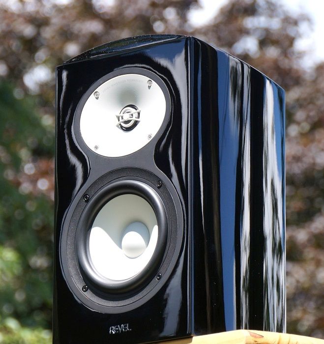 Revel Performa M126Be Bookshelf Speaker Review | Audioholics