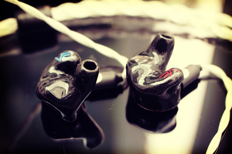 Vision Ears VE5 CIEM Earphones Review | Audioholics